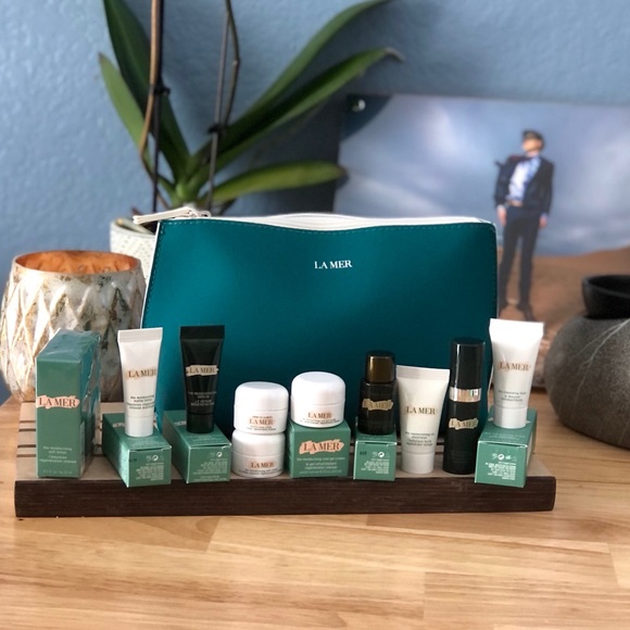 La Mer | Skincare | 2 Piece La Mer Sample Set | Poshmark